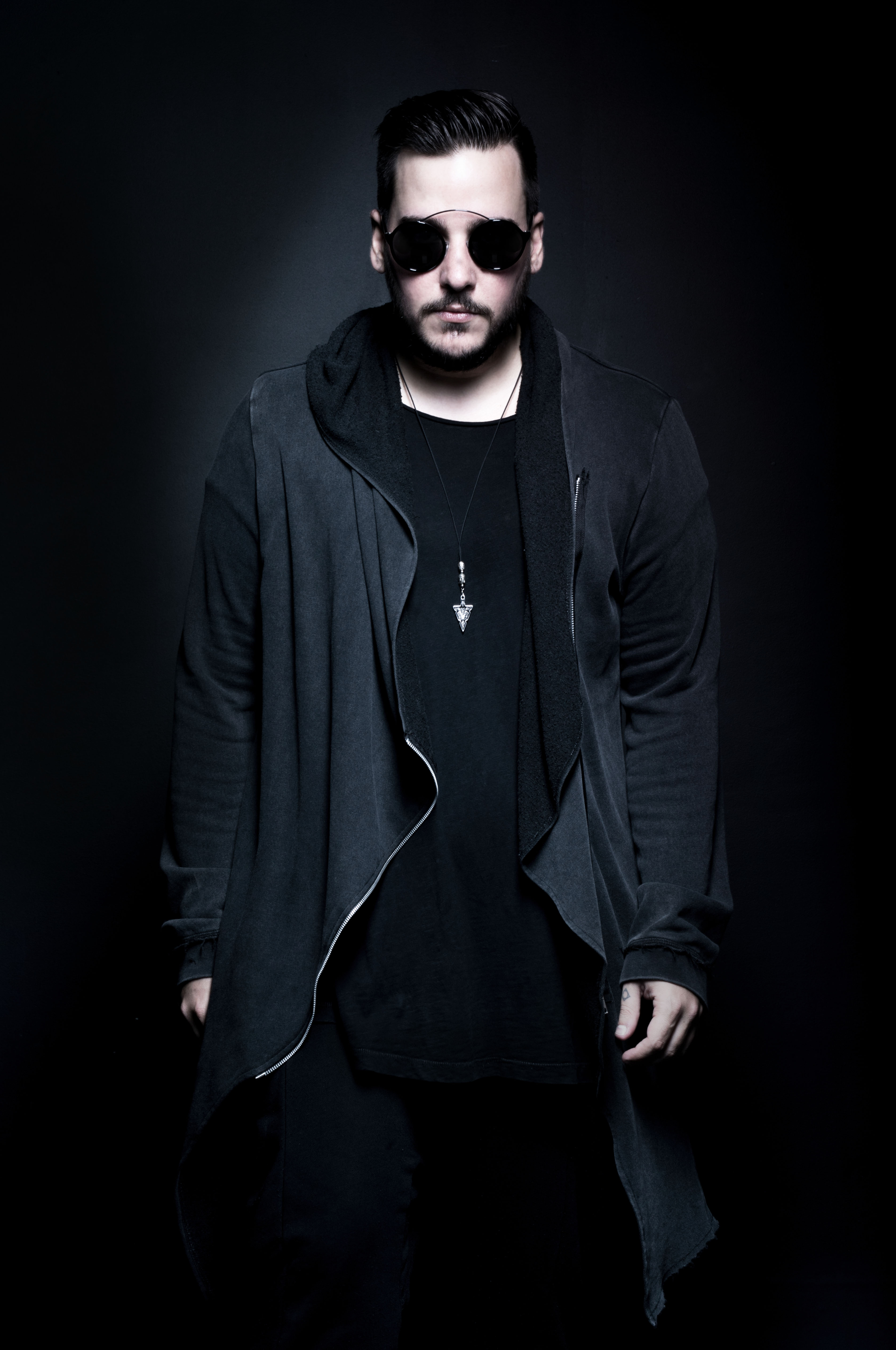 Alex Stein - DMC World Magazine